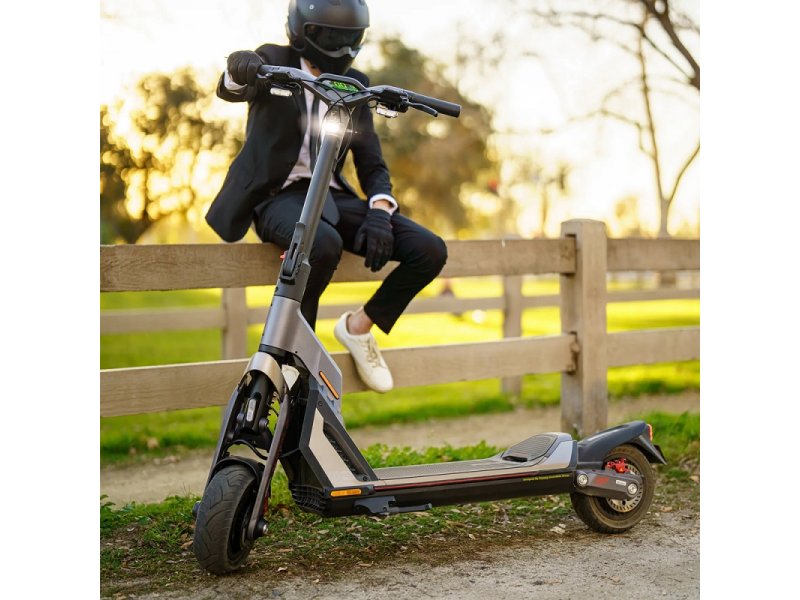 SEGWAY GT1E Elektricni trotinet cena karakteristike komentari - BCGroup