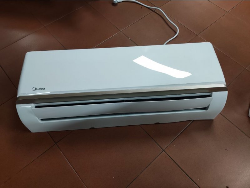 MIDEA EXTREME GOLD LINE MSAG-12HRN1 - IG OUTLET cena karakteristike ...